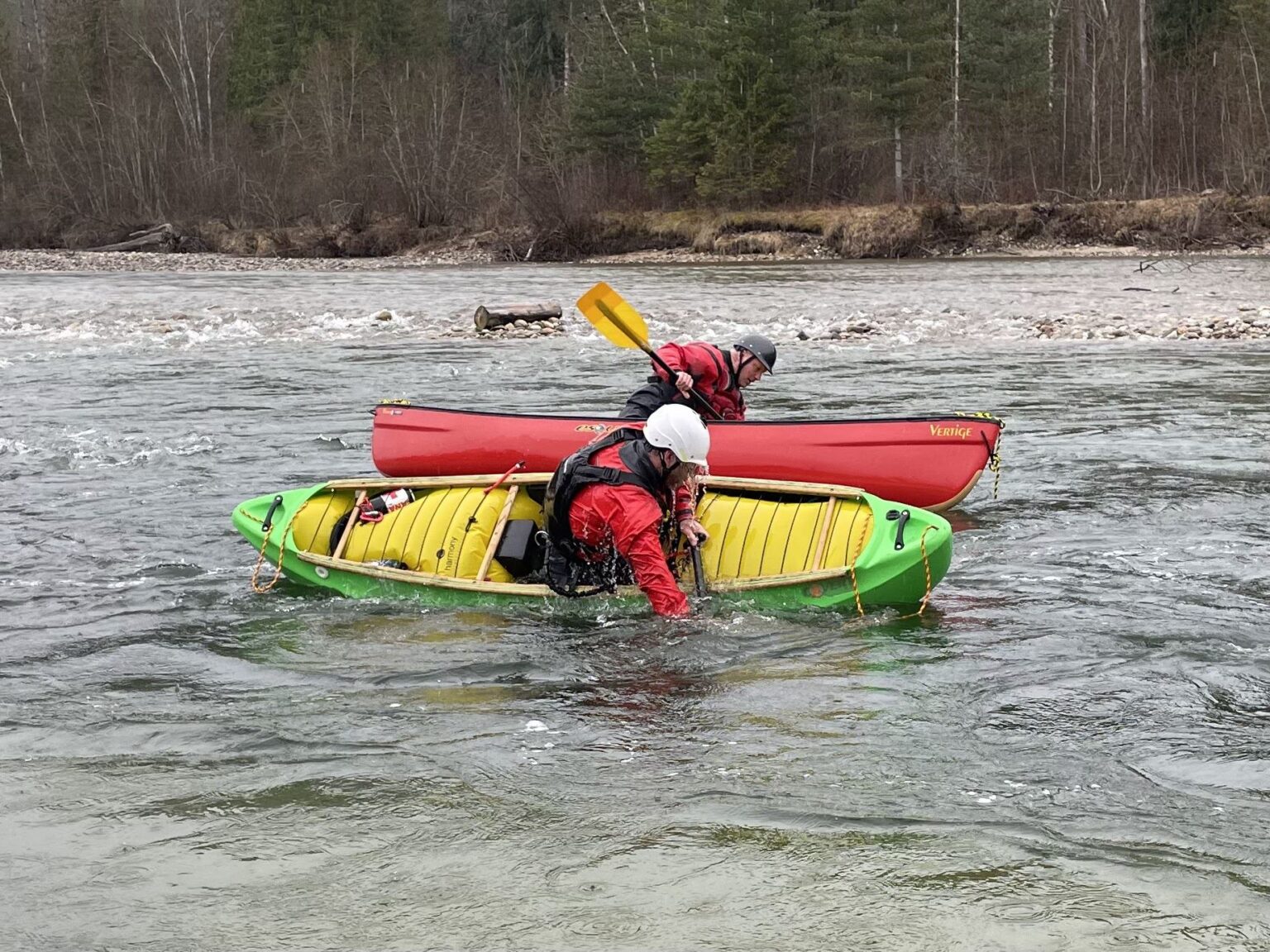 Paddling School Vernon - Canoe Training Courses and Canoeing Lessons
